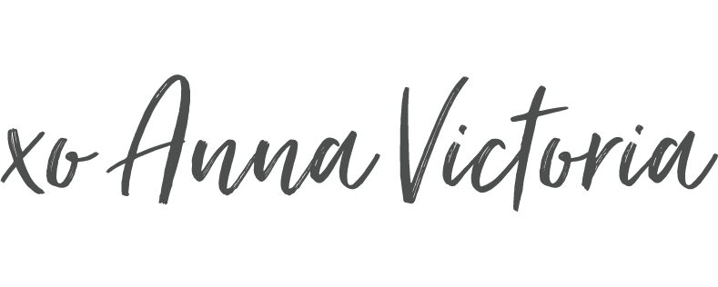 December 2021 Downloads - Anna Victoria